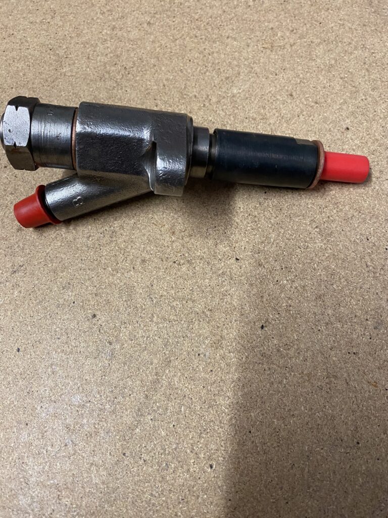 LEYLAND MAMMOTH CAV DIESEL INJECTOR 264602,5264602 - Bob Beck Fuel ...